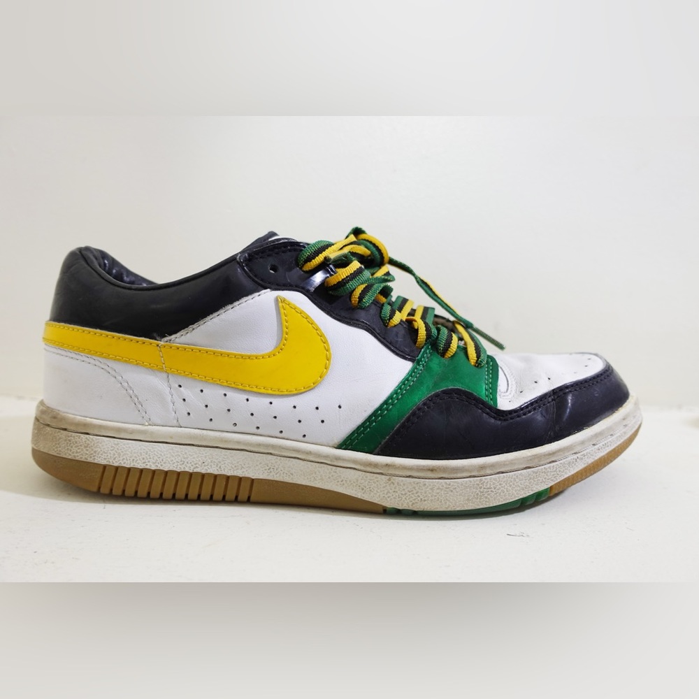 Nike Court Woman Rasta Jamaica Sport Shoes Size 10 - Gem